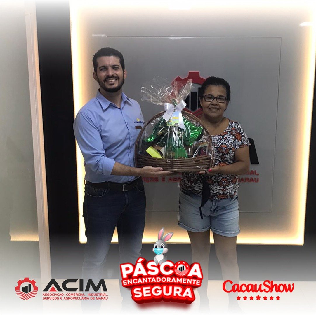 ACIM - contemplada retira seu prêmio do sorteio de páscoa da acim